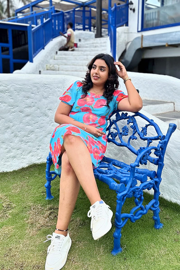 Divya Arundati : అరుంధతి చైల్డ్‌ ఆర్టిస్ట్‌ ఎంగేజ్‌మెంట్‌ (ఫోటోలు) | Arundhati Movie Child ...